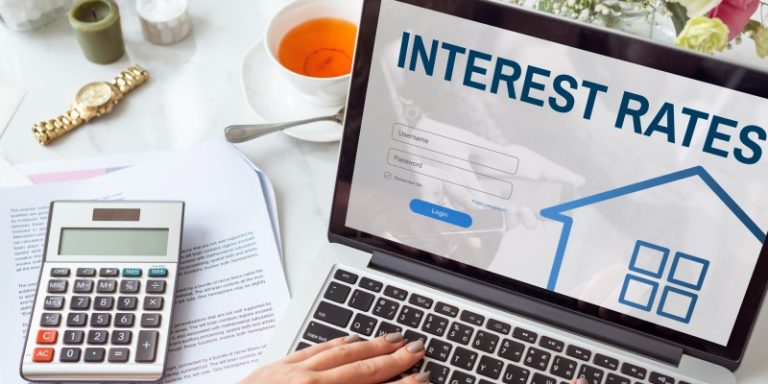 Bunga Flat: Cara Hitung & Bedanya dengan Efektif - Skorlife